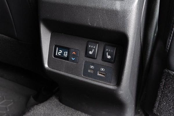 Sarkans Nissan X-Trail 2023 Rīga, ar dzinēja tilpumu 1.50 L un nobraukumu 40 tūkst. km par 33900 €, foto 10 vietnē AUTOMOTO.COM.LV