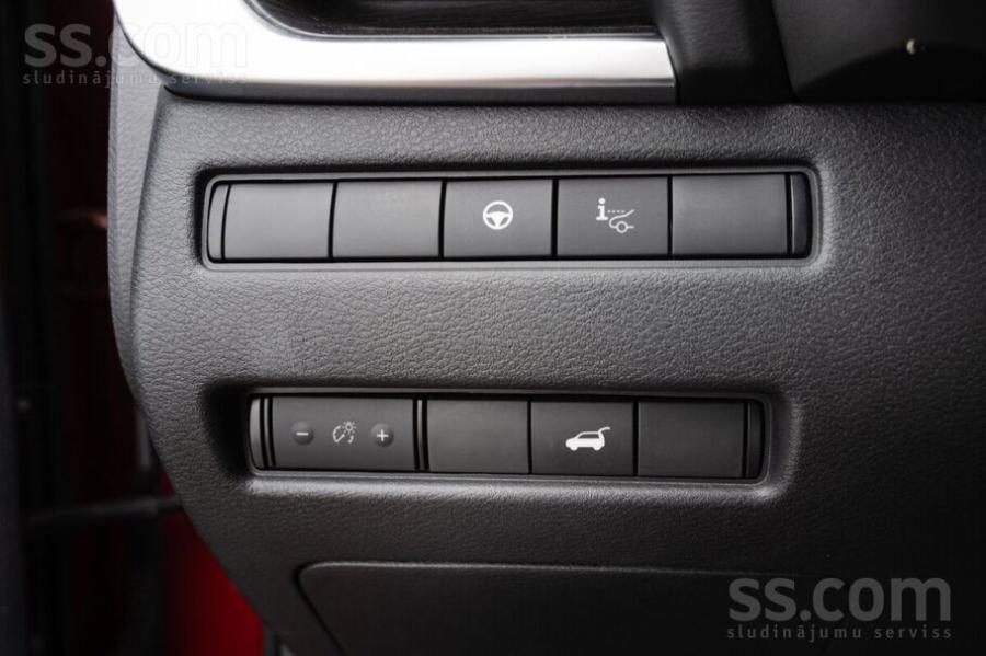 Sarkans Nissan X-Trail 2023 Rīga, ar dzinēja tilpumu 1.50 L un nobraukumu 40 tūkst. km par 33900 €, foto 16 vietnē AUTOMOTO.COM.LV