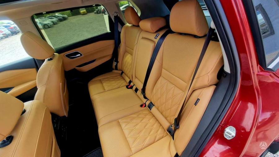 Red Nissan X-Trail 2023 in Kretinga, with an engine capacity of 1.50 L and mileage of 64 thousand km for 24499 €, photo 28 on AUTOMOTO.COM.LV