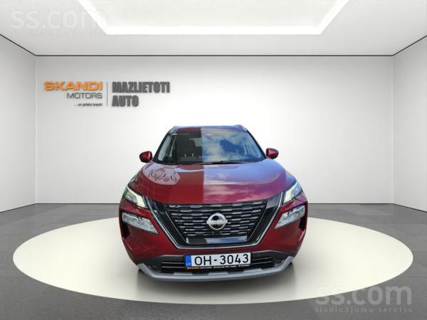 Red Nissan X-Trail 2025 in Liepaja, with an engine capacity of 1.50 L and mileage of 2 thousand km for 39270 €, photo 2 on AUTOMOTO.COM.LV