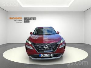 Red Nissan X-Trail 2025 in Liepaja, with an engine capacity of 1.50 L and mileage of 2 thousand km for 39270 €, photo 3 on AUTOMOTO.COM.LV