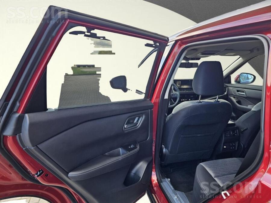 Red Nissan X-Trail 2025 in Liepaja, with an engine capacity of 1.50 L and mileage of 2 thousand km for 39270 €, photo 13 on AUTOMOTO.COM.LV