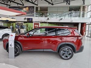 Sarkans Nissan X-Trail 2026 Viļņa, ar dzinēja tilpumu 0.00 L un nobraukumu 0 tūkst. km par 40900 €, foto 4 vietnē AUTOMOTO.COM.LV