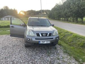 Nissan X-Trail 2007 Alīta, ar dzinēja tilpumu 2.00 L un nobraukumu 365 tūkst. km par 1200 €, foto  vietnē AUTOMOTO.COM.LV