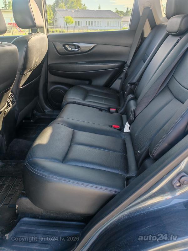Nissan X-Trail 2016 in Tallinn, with an engine capacity of 1.60 L and mileage of 264 thousand km for 4850 €, photo 8 on AUTOMOTO.COM.LV