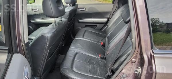 Violets Nissan X-Trail 2007 Tukums, ar dzinēja tilpumu 2.00 L un nobraukumu 394 tūkst. km par 2490 €, foto 10 vietnē AUTOMOTO.COM.LV