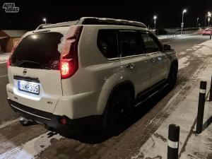 White Nissan X-Trail 2008 in Vilnius, with an engine capacity of 2.00 L and mileage of 461 thousand km for 4650 €, photo 3 on AUTOMOTO.COM.LV