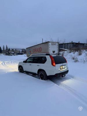 Balts Nissan X-Trail 2008 Panevēža, ar dzinēja tilpumu 2.00 L un nobraukumu 418 tūkst. km par 4400 €, foto 4 vietnē AUTOMOTO.COM.LV