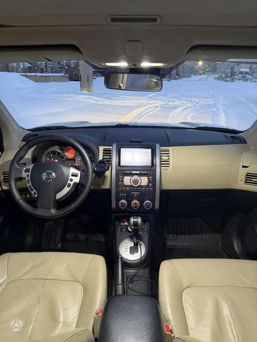 Balts Nissan X-Trail 2008 Panevēža, ar dzinēja tilpumu 2.00 L un nobraukumu 418 tūkst. km par 4400 €, foto 13 vietnē AUTOMOTO.COM.LV