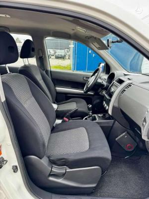 Balts Nissan X-Trail 2008 Kauņa, ar dzinēja tilpumu 2.00 L un nobraukumu 346 tūkst. km par 3800 €, foto 10 vietnē AUTOMOTO.COM.LV