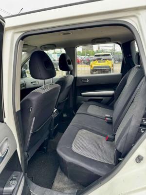 Balts Nissan X-Trail 2008 Kauņa, ar dzinēja tilpumu 2.00 L un nobraukumu 346 tūkst. km par 3800 €, foto 13 vietnē AUTOMOTO.COM.LV