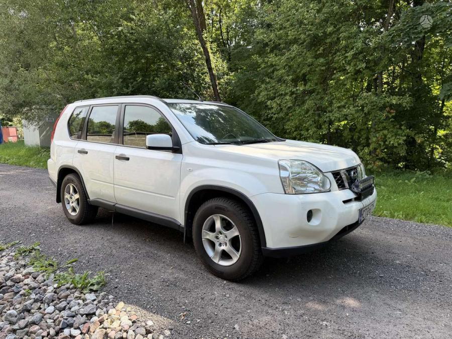 Balts Nissan X-Trail 2008 Kauņa, ar dzinēja tilpumu 2.00 L un nobraukumu 346 tūkst. km par 2999 €, foto 4 vietnē AUTOMOTO.COM.LV