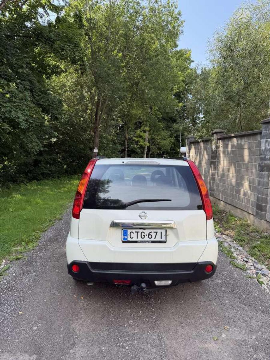 Balts Nissan X-Trail 2008 Kauņa, ar dzinēja tilpumu 2.00 L un nobraukumu 346 tūkst. km par 2999 €, foto 7 vietnē AUTOMOTO.COM.LV