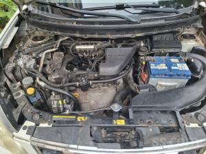 Balts Nissan X-Trail 2008 Rīga, ar dzinēja tilpumu 2.50 L un nobraukumu 304 tūkst. km par 1900 €, foto 5 vietnē AUTOMOTO.COM.LV