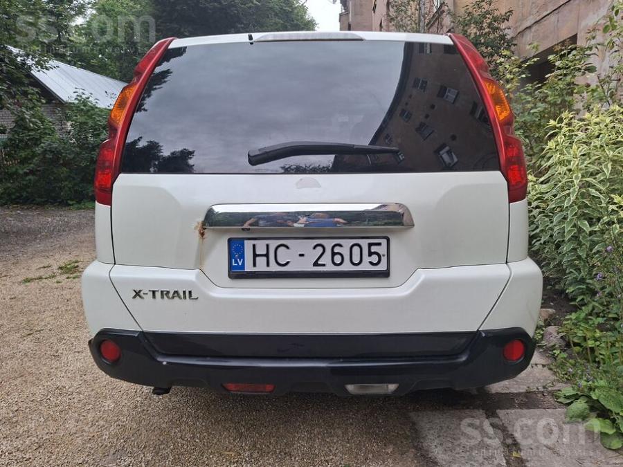 Balts Nissan X-Trail 2008 Rīga, ar dzinēja tilpumu 2.50 L un nobraukumu 304 tūkst. km par 1900 €, foto 7 vietnē AUTOMOTO.COM.LV