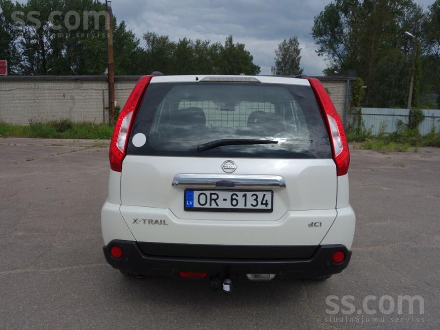 Balts Nissan X-Trail 2011 Rīga, ar dzinēja tilpumu 2.00 L un nobraukumu 235 tūkst. km par 6550 €, foto 5 vietnē AUTOMOTO.COM.LV