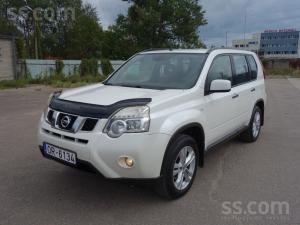 Белый Ниссан ИксТрейл 2011 в Рига, объемом двигателя 2.00 л и пробегом 235 тыс. км за 6550 €, фото  на AUTOMOTO.COM.LV