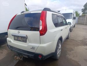 White Nissan X-Trail 2012 in Vilnius, with an engine capacity of 2.00 L and mileage of 280 thousand km for 5300 €, photo 5 on AUTOMOTO.COM.LV
