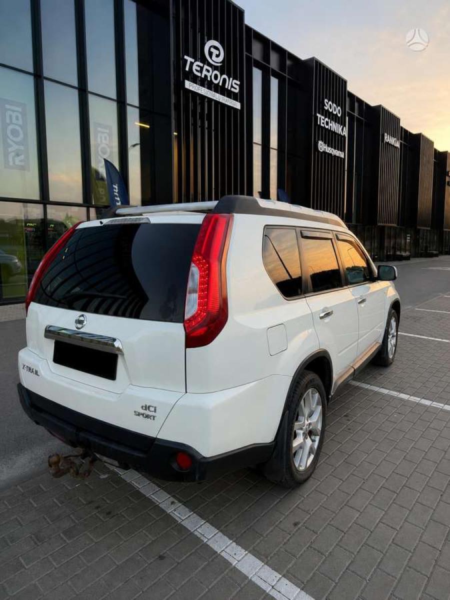 Balts Nissan X-Trail 2012 Viļņa, ar dzinēja tilpumu 2.00 L un nobraukumu 270 tūkst. km par 4999 €, foto 4 vietnē AUTOMOTO.COM.LV