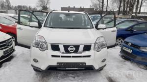 White Nissan X-Trail 2013 in Riga, with an engine capacity of 2.00 L and mileage of 199 thousand km for 6900 €, photo 28 on AUTOMOTO.COM.LV