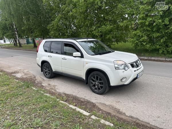 Balts Nissan X-Trail 2013 Kauņa, ar dzinēja tilpumu 2.00 L un nobraukumu 364 tūkst. km par 6400 €, foto 1 vietnē AUTOMOTO.COM.LV