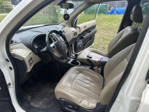 White Nissan X-Trail 2013 in Kaunas, with an engine capacity of 2.00 L and mileage of 364 thousand km for 6400 €, photo 9 on AUTOMOTO.COM.LV