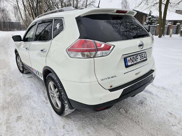 White Nissan X-Trail 2014 in Kaunas, with an engine capacity of 1.60 L and mileage of 268 thousand km for 7750 €, photo 7 on AUTOMOTO.COM.LV