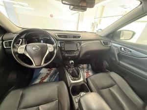 White Nissan X-Trail 2014 in Alytus, with an engine capacity of 1.60 L and mileage of 309 thousand km for 7900 €, photo 12 on AUTOMOTO.COM.LV