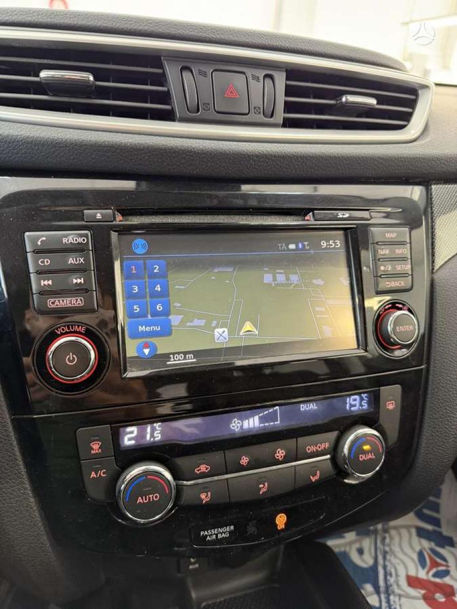 White Nissan X-Trail 2014 in Alytus, with an engine capacity of 1.60 L and mileage of 309 thousand km for 7900 €, photo 17 on AUTOMOTO.COM.LV