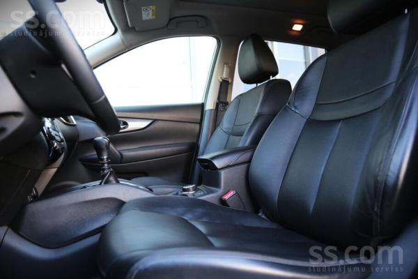 White Nissan X-Trail 2015 in Riga, with an engine capacity of 1.60 L and mileage of 0 thousand km for 7995 €, photo 10 on AUTOMOTO.COM.LV