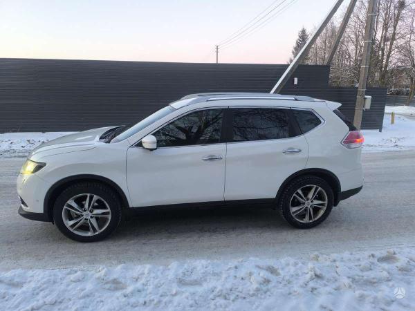 Balts Nissan X-Trail 2015 Marijampole, ar dzinēja tilpumu 1.60 L un nobraukumu 304 tūkst. km par 7350 €, foto 2 vietnē AUTOMOTO.COM.LV