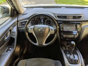 Balts Nissan X-Trail 2015 Rīga, ar dzinēja tilpumu 1.60 L un nobraukumu 176 tūkst. km par 7800 €, foto 7 vietnē AUTOMOTO.COM.LV