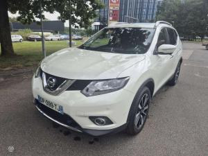 White Nissan X-Trail 2015 in Vilnius, with an engine capacity of 1.60 L and mileage of 232 thousand km for 10000 €, photo  on AUTOMOTO.COM.LV