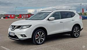 Balts Nissan X-Trail 2015 Viļņa, ar dzinēja tilpumu 1.60 L un nobraukumu 124 tūkst. km par 10300 €, foto 4 vietnē AUTOMOTO.COM.LV