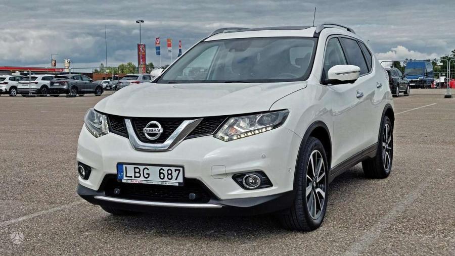 Balts Nissan X-Trail 2015 Viļņa, ar dzinēja tilpumu 1.60 L un nobraukumu 124 tūkst. km par 10300 €, foto 5 vietnē AUTOMOTO.COM.LV