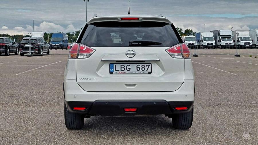Balts Nissan X-Trail 2015 Viļņa, ar dzinēja tilpumu 1.60 L un nobraukumu 124 tūkst. km par 10300 €, foto 11 vietnē AUTOMOTO.COM.LV