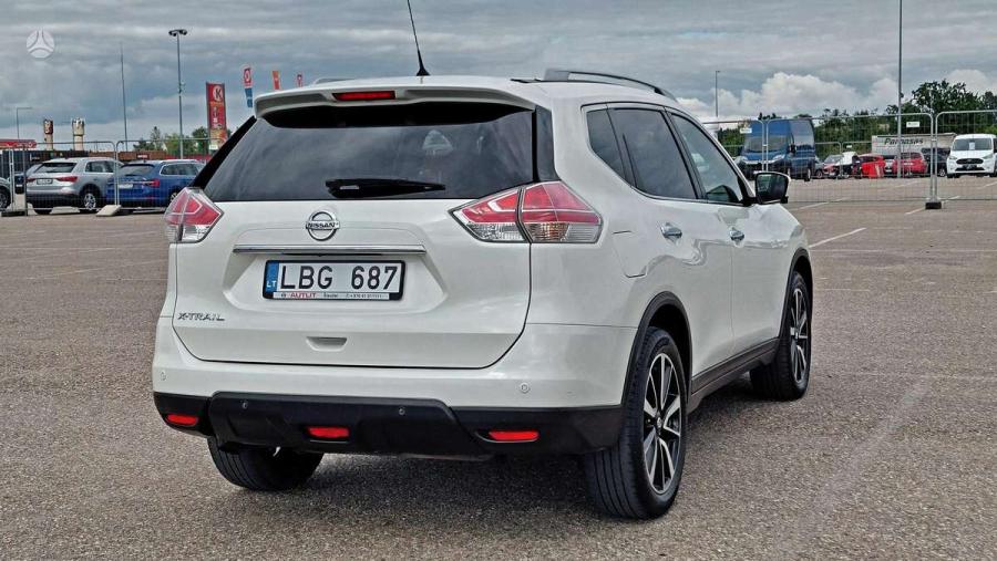Balts Nissan X-Trail 2015 Viļņa, ar dzinēja tilpumu 1.60 L un nobraukumu 124 tūkst. km par 10300 €, foto 12 vietnē AUTOMOTO.COM.LV