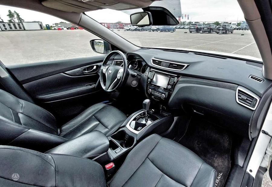 Balts Nissan X-Trail 2015 Viļņa, ar dzinēja tilpumu 1.60 L un nobraukumu 124 tūkst. km par 10300 €, foto 26 vietnē AUTOMOTO.COM.LV