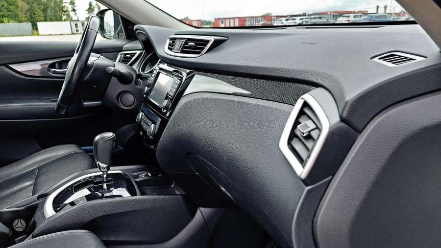 Balts Nissan X-Trail 2015 Viļņa, ar dzinēja tilpumu 1.60 L un nobraukumu 124 tūkst. km par 10300 €, foto 28 vietnē AUTOMOTO.COM.LV