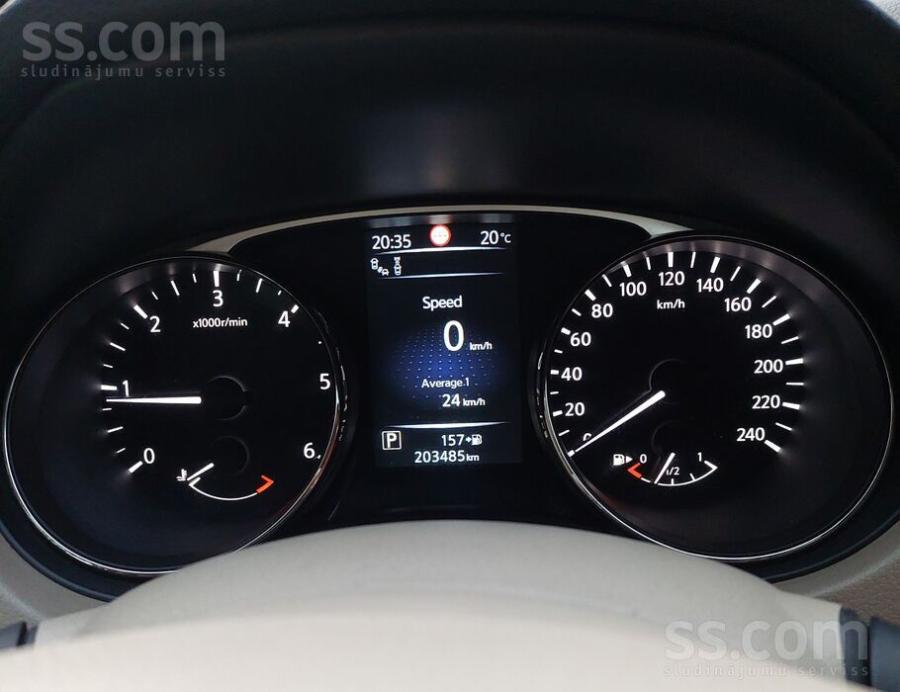 White Nissan X-Trail 2015 in Riga, with an engine capacity of 1.60 L and mileage of 203 thousand km for 8300 €, photo 9 on AUTOMOTO.COM.LV