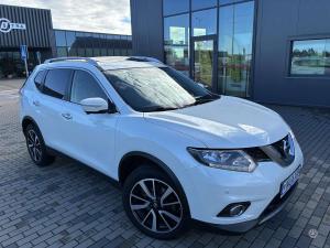 Balts Nissan X-Trail 2015 Šauļi, ar dzinēja tilpumu 1.60 L un nobraukumu 251 tūkst. km par 8500 €, foto 3 vietnē AUTOMOTO.COM.LV