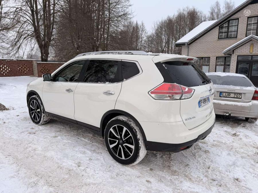 Balts Nissan X-Trail 2016 Tauragė, ar dzinēja tilpumu 1.60 L un nobraukumu 165 tūkst. km par 9400 €, foto 4 vietnē AUTOMOTO.COM.LV