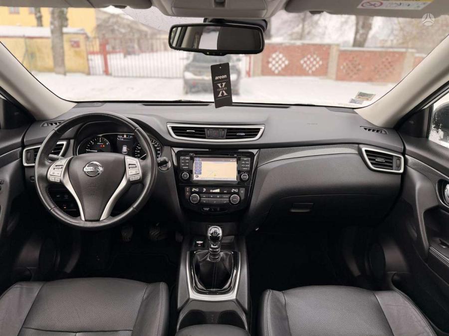 Balts Nissan X-Trail 2016 Tauragė, ar dzinēja tilpumu 1.60 L un nobraukumu 165 tūkst. km par 9400 €, foto 11 vietnē AUTOMOTO.COM.LV