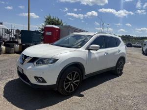 White Nissan X-Trail 2016 in Siauliai, with an engine capacity of 1.60 L and mileage of 135 thousand km for 8900 €, photo  on AUTOMOTO.COM.LV