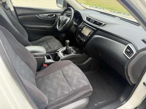 Balts Nissan X-Trail 2016 Šauļi, ar dzinēja tilpumu 1.60 L un nobraukumu 135 tūkst. km par 8900 €, foto 10 vietnē AUTOMOTO.COM.LV