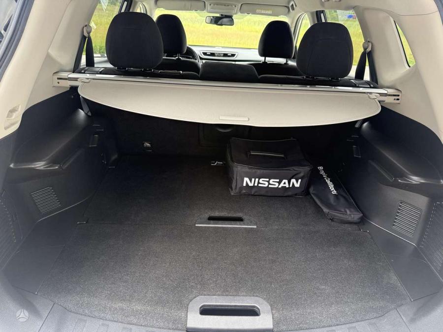 Balts Nissan X-Trail 2016 Šauļi, ar dzinēja tilpumu 1.60 L un nobraukumu 135 tūkst. km par 8900 €, foto 19 vietnē AUTOMOTO.COM.LV