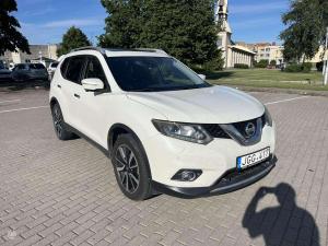 White Nissan X-Trail 2016 in Palanga, with an engine capacity of 1.60 L and mileage of 228 thousand km for 7500 €, photo  on AUTOMOTO.COM.LV