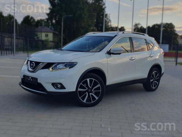 White Nissan X-Trail 2016 in Riga, with an engine capacity of 1.60 L and mileage of 224 thousand km for 9150 €, photo 1 on AUTOMOTO.COM.LV