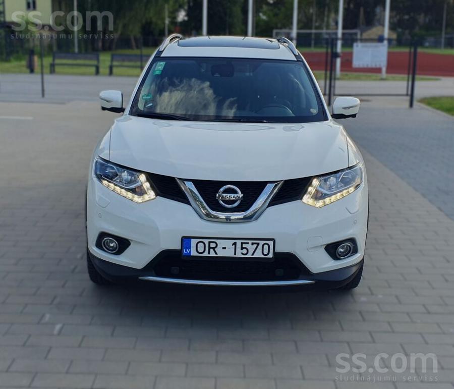 White Nissan X-Trail 2016 in Riga, with an engine capacity of 1.60 L and mileage of 224 thousand km for 9150 €, photo 7 on AUTOMOTO.COM.LV