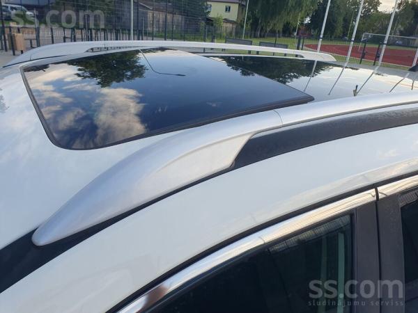 White Nissan X-Trail 2016 in Riga, with an engine capacity of 1.60 L and mileage of 224 thousand km for 9150 €, photo 7 on AUTOMOTO.COM.LV